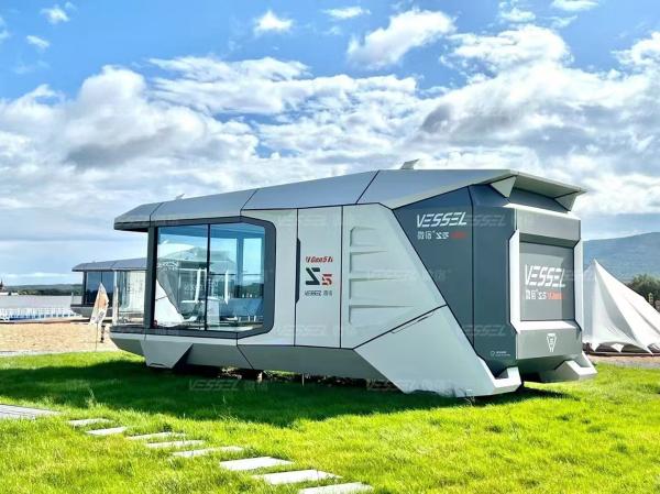 Quality Prefabricated Outdoor Office Pod High Privacy Eco Friendly With A Terrace for sale