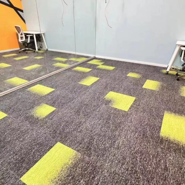 Quality Office Custom Loop Colorful Nylon Carpet Tile with PE Backing and 100% BCF Face for sale