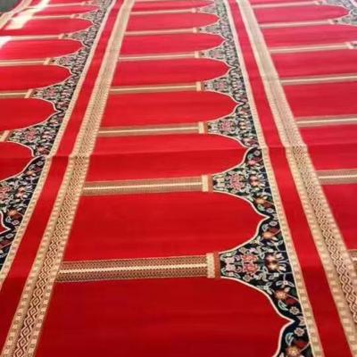 Cina Rollo di tappeto della moschea lavabile a mano o a macchina in qualsiasi colore per la preghiera da muro a muro in vendita