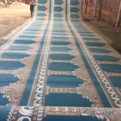 Cina Rollo di tappeto della moschea lavabile a mano o a macchina in qualsiasi colore per la preghiera da muro a muro in vendita