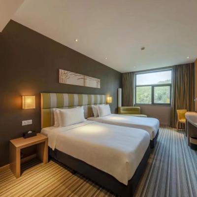 Cina High Pile Nylon Custom Printing Hotel Carpets Stile di design moderno per la hall dell'ingresso in vendita