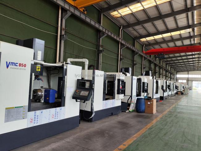 VMC650 CNC Milling Machine operation view