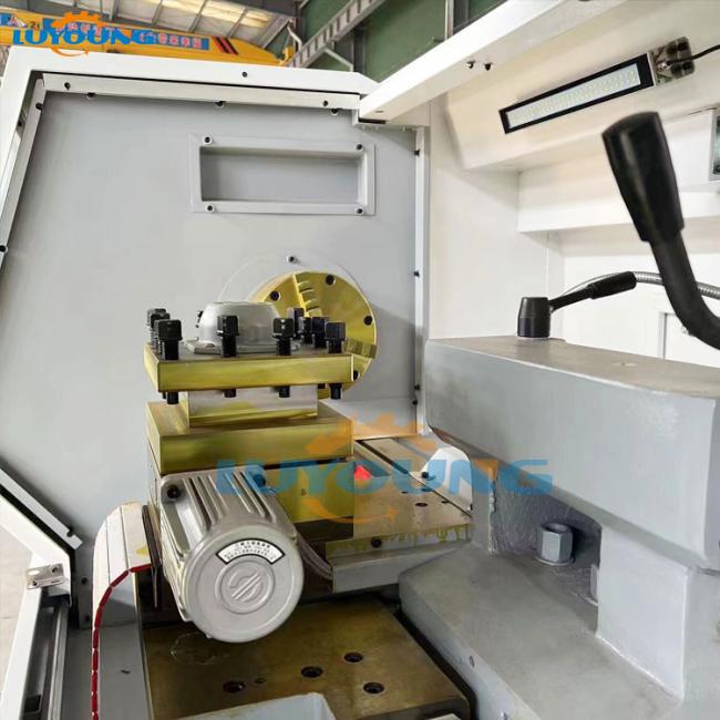 CK6150 CNC Lathe Machine side view