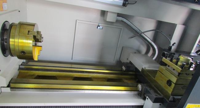 CK6150 CNC Lathe Machine operational view