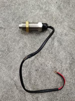 中国 B3.3 Cummins Engineの部品はスピード センサ8980521221 8-980521221を 販売のため