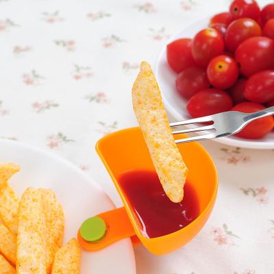 Cina 10g Aceto di Tomato Clip di Dip Condimento piatto di plastica Clip di Dip Bowl per portapiatti in vendita
