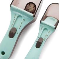 China PP Material Adjustable Digital Measuring Spoon with Scale Plastic Measuring Cup 18*7.5CM for sale