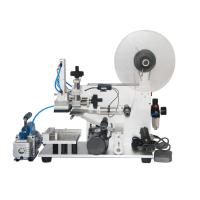 China Tabletop Packaging Labeling Machine Semi Automatic For Flat Square Bottle for sale