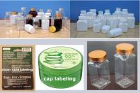 China Tabletop Packaging Labeling Machine Semi Automatic For Flat Square Bottle for sale