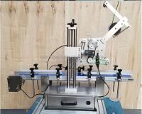 China Automatic Sticker Flat Bottle Labeling Machine Electric Driven Type for sale