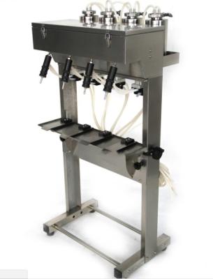 중국 4개의 충전 머리로 반자동 공기용 향수 병 충전 기계 판매용