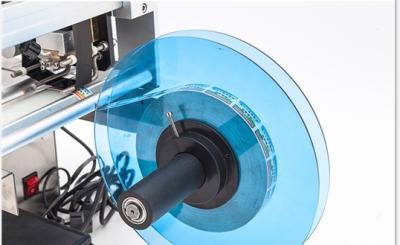 Китай Горячая продажа маркировочная машина Маленькая круглая бутылка с принтером даты С отличной ценой продается