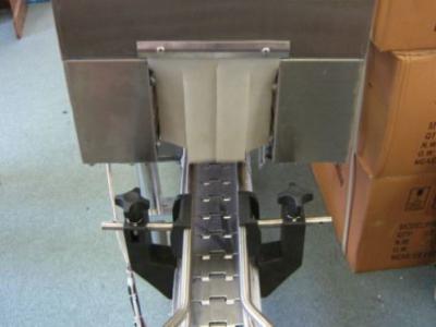 China Small Business Bottle Cap Shrink Wrapping Machine for Red Wine for sale