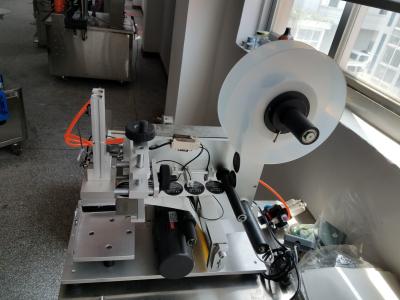 China Professional Customized Flat Surface Labeling Machine Box/bag/lid Label Sticker Square Bottle Label Dispenser for sale