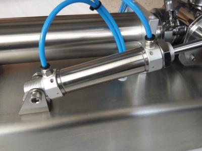 Cina Equipaggiamento di imballaggio automatico a basso costo per il riempimento e il taglio in vendita