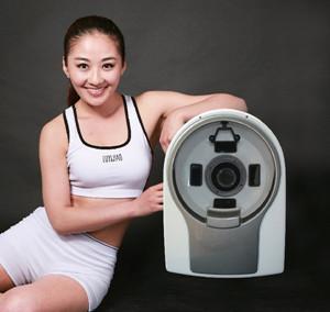 China Portable skin analyzer machine / skin testing beauty machine with software for sale