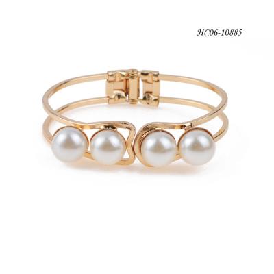 China Customized Fashion Bangle Cuff HC06-10885 stainless steel bangles wholesale imitation pearl bracelets for sale
