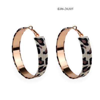 China Hoop E06-26105 fashion hoop earrings fashion stud earrings for sale