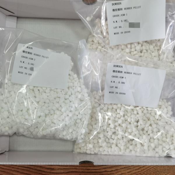 Rubber Additives Rubber Accelerator VC 30, VC 20 For Fkm Precompound Fluoroelastomer Gum
