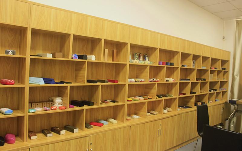 Fornitore cinese verificato - Guangzhou Congfung Eyeglasses Case Factory