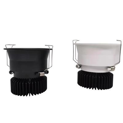 China 30000 Hour Working Lifetime LED DownLight for Home Shop Office Flicker Free and 700lm for sale