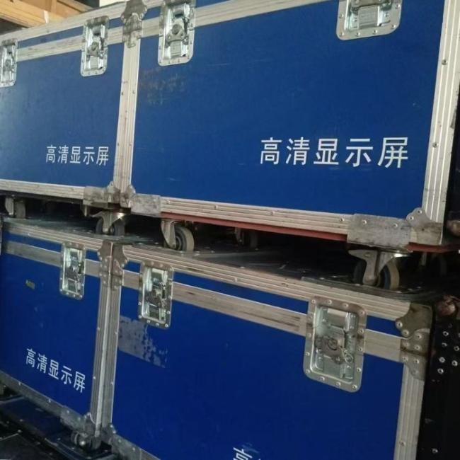 Gloshine Vanish Series 3.91 Outdoor Transparent Screen - front view