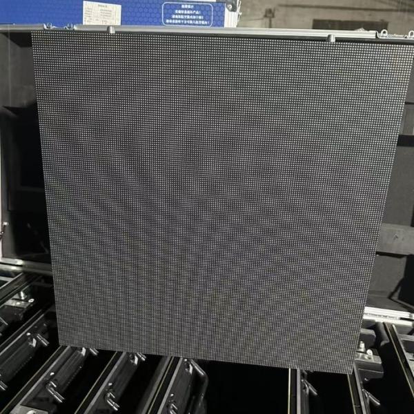 Quality Gloshine DN Series Used LED Screen P2.9 Indoor Full Color LED Screen for sale