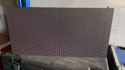 China Second-hand Stage Gloshine Outdoor P3.91 Waterproof Screen With Nearly The Same Age As Carbon Fiber Box for sale