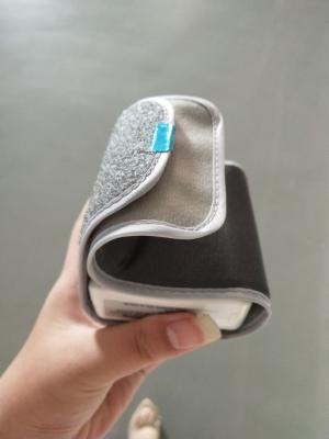 China Aneroid Sphygmomanometer with Single Head Stethoscope Support OEM for sale