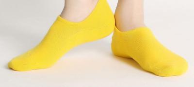 China Custom liner plain color invisible cotton women footies for sale