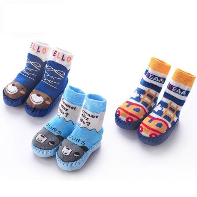 China High quality fashionable custom PU anti slip sole baby cotton socks shoes bootie for sale