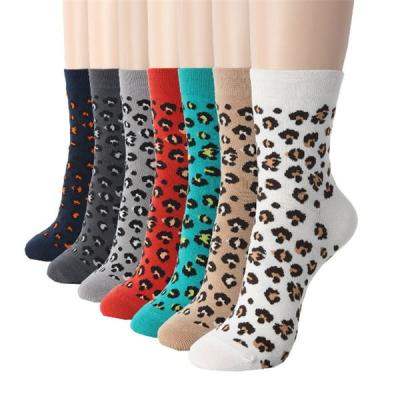 China Top selling colorful panther leopard design mid calf cotton women socks for sale