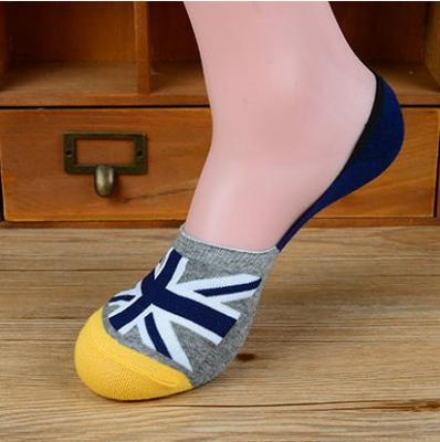 China Cheap custom flags anti-slip silicon invisible cotton socks for sale