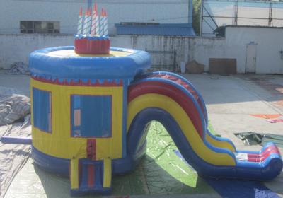 China Casa combinado inflável da vela dos jogos das crianças com tomada impermeável à venda