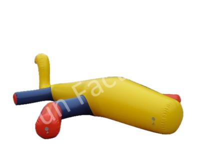 Cina Il gioco gonfiabile dell'acqua, personalizza il gioco dell'acqua, ingiallisce il PVC della tela cerata di 0.6-0.9mm in vendita