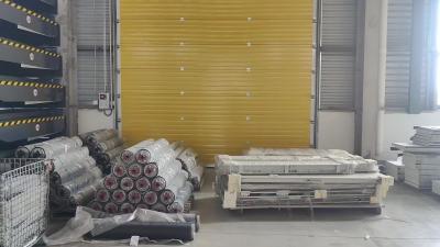 Cina Porte di garage a sezione con acciaio galvanizzato per forza e durata in vendita