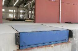 China Energy Efficient Hydraulic Dock Leveler For Smooth Loading Operations for sale
