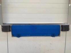 China Energy Efficient Hydraulic Dock Leveler For Smooth Loading Operations for sale