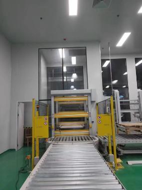 China High Speed Spiral Door with High Frequency Opening 1000-1500 Times/Day and Customizable Speed up to 2m/s for Industrial Use for sale