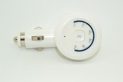 China Carregadores acessíveis pretos do carro de USB para o telefone móvel/tabuleta/Smartphone à venda