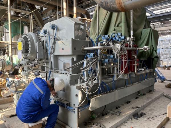 Quality 54T/H Two Stage MVR Heat Pump Distillation System With Steam Compressor for sale