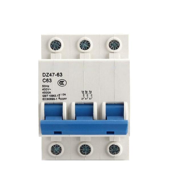 C45 tipo interruttore 10a 20a 40amp di protezione del commutatore della famiglia di 3P breve
