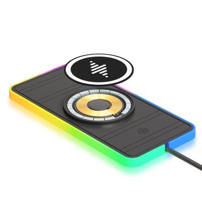 China Magnetic Wireless Car Charger with RGB LED Light Charging for Qi Phones and Earbuds - 15W Power (Magnetisch draadloos autolader met RGB LED-licht) for sale