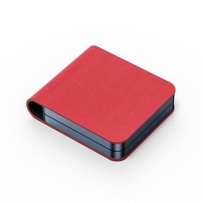 China Compact Foldable Wireless Phone Travel Charger With Strong Magnetic Attraction for sale