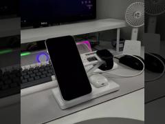 T218 Muilt-Functional Wireless Fast Charger Dual 15W Supporta orologi Apple e Samsung con luce notturna