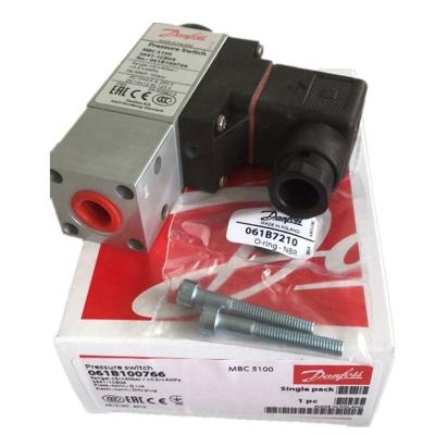 Cina Danfoss Pressure Switch MBC 5100 061B001066 Intervallo di regolazione [bar] Pe: -0,20 - 4.00 in vendita