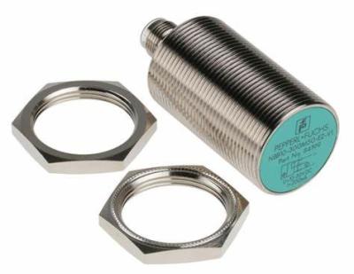 中国 ペッパール+フックス NBB10-30GM50-E2 インダクションセンサー NBB10-30GM50-E2 10mm フラッシュ 販売のため