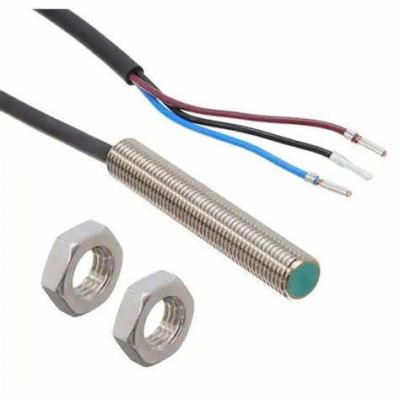 中国 ペッパール+フックス インダクティブセンサー NBB2-8GM50-E2 2mm フラッシュ 動作距離増加 販売のため