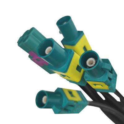 Cina Mini FAKRA codice 4 di Pin Z del cavo coassiale 4 dell'automobile d'ottone in 1 50 ohm in vendita