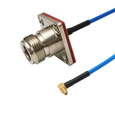 Cina 4 cavo del supporto FAKRA SMA della flangia del foro, un cavo coassiale da 90 gradi MMCX rf in vendita